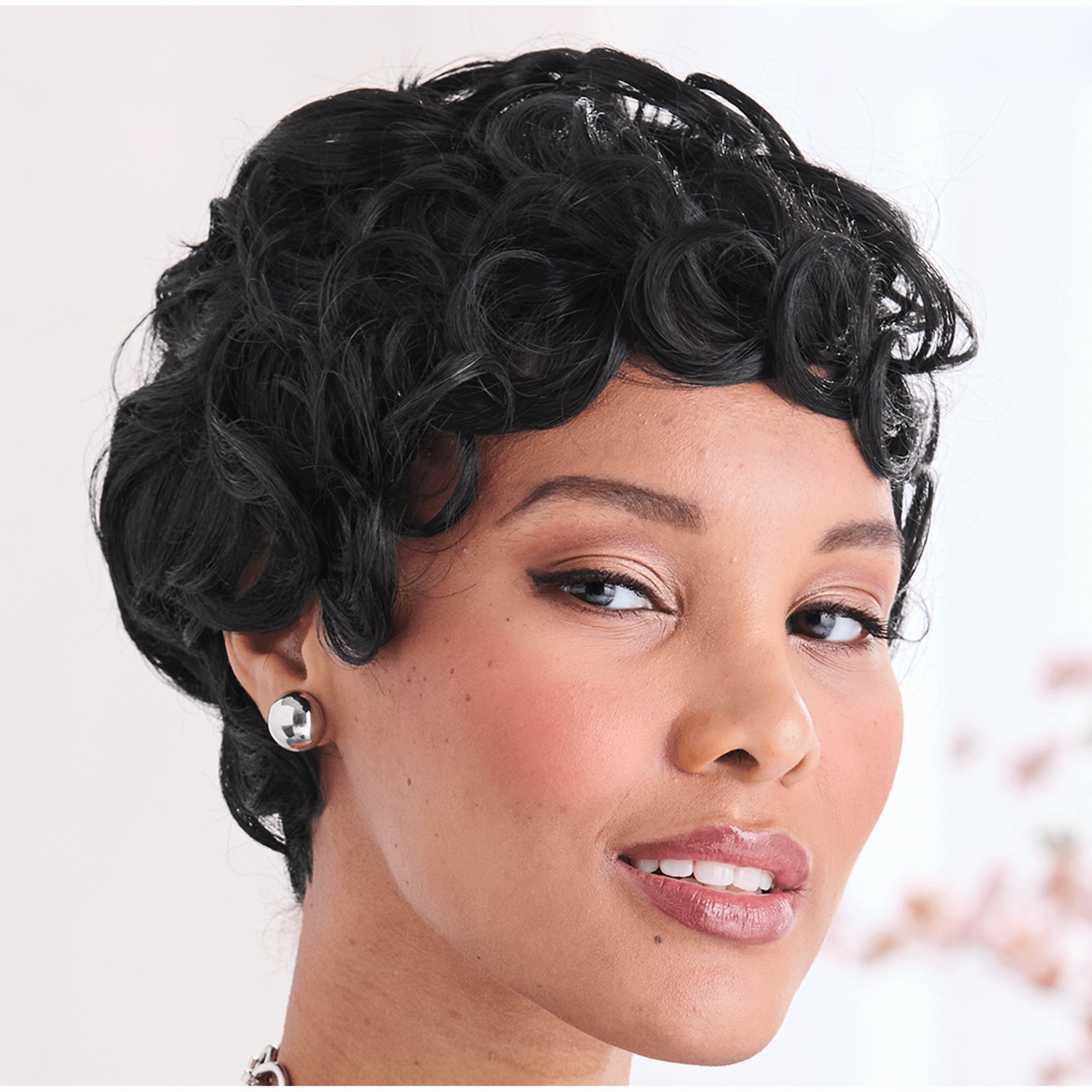 Cheri Human-Hair Blend Wig | ASHRO