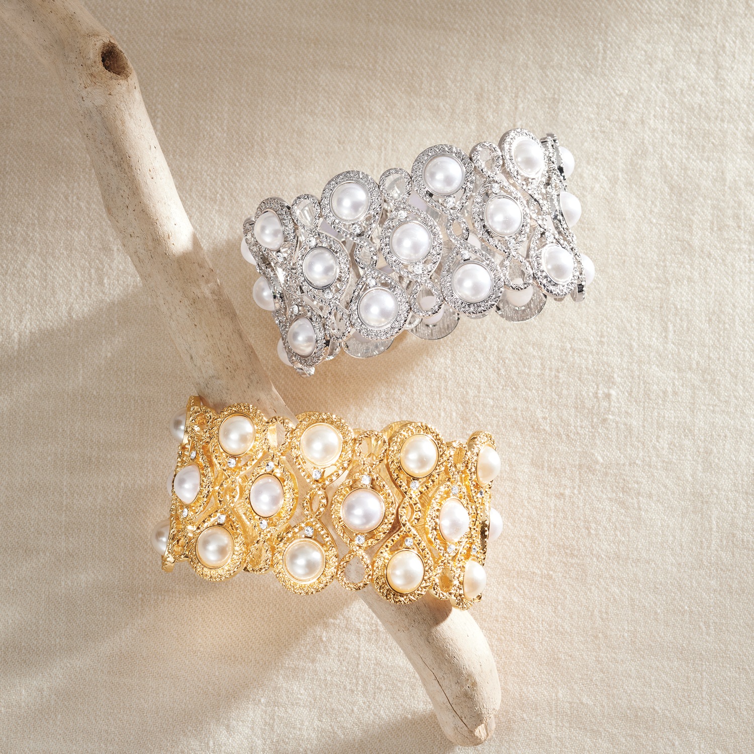 Faux-Pearl Pattern Stretch Bracelet | ASHRO