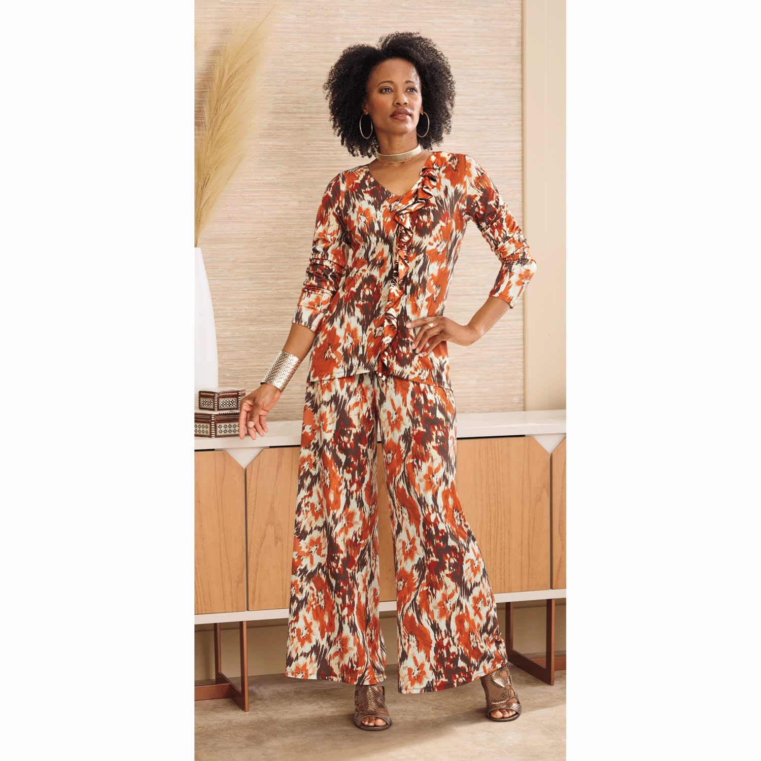 Zurie Pant Outfit | ASHRO