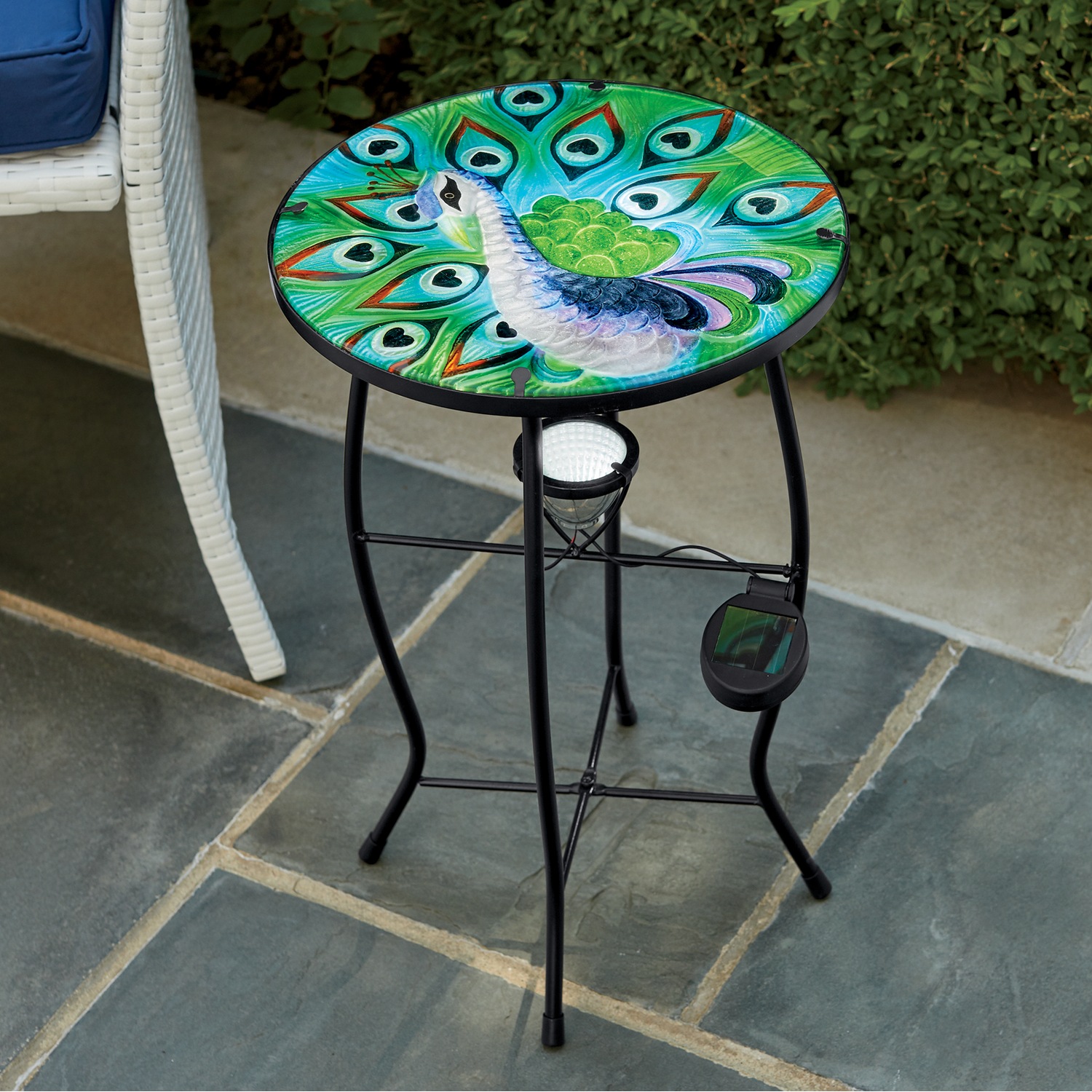 Colline Solar Table | ASHRO