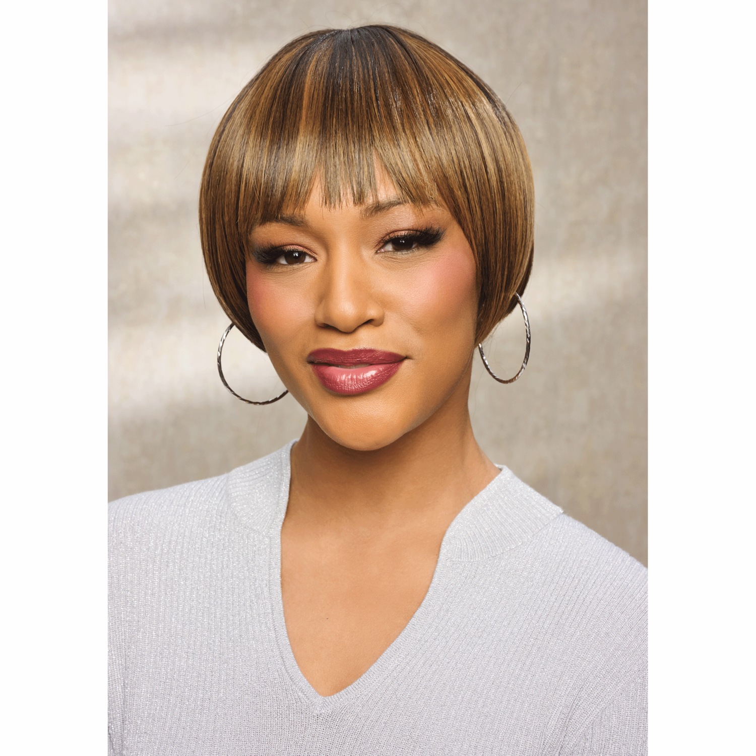 Vivica Fox Lucy Short Wig | ASHRO